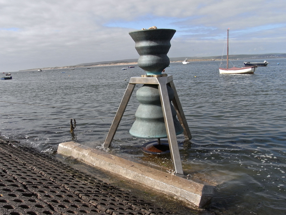 Tidal range - Time and Tide Bell